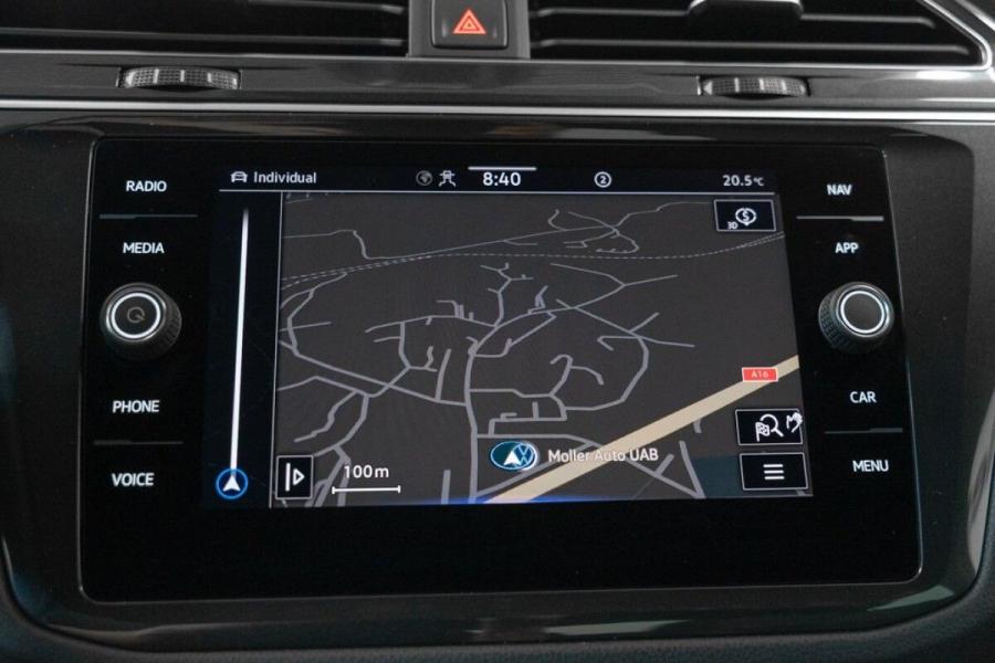 Melns Volkswagen Tiguan 2021 Viļņa, ar dzinēja tilpumu 2.00 L un nobraukumu 133 tūkst. km par 28900 €, foto 19 vietnē AUTOMOTO.COM.LV