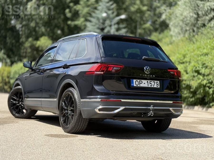 Melns Volkswagen Tiguan 2021 Rīga, ar dzinēja tilpumu 1.50 L un nobraukumu 170 tūkst. km par 17970 €, foto 5 vietnē AUTOMOTO.COM.LV