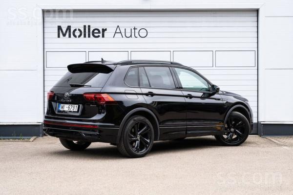 Melns Volkswagen Tiguan 2021 Rīga, ar dzinēja tilpumu 2.00 L un nobraukumu 118 tūkst. km par 27950 €, foto 3 vietnē AUTOMOTO.COM.LV