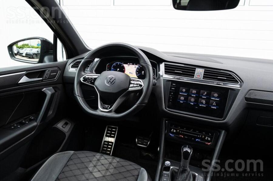 Melns Volkswagen Tiguan 2021 Rīga, ar dzinēja tilpumu 2.00 L un nobraukumu 118 tūkst. km par 27950 €, foto 11 vietnē AUTOMOTO.COM.LV