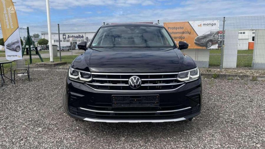 Melns Volkswagen Tiguan 2021 Marijampole, ar dzinēja tilpumu 1.97 L un nobraukumu 285 tūkst. km par 19990 €, foto 8 vietnē AUTOMOTO.COM.LV