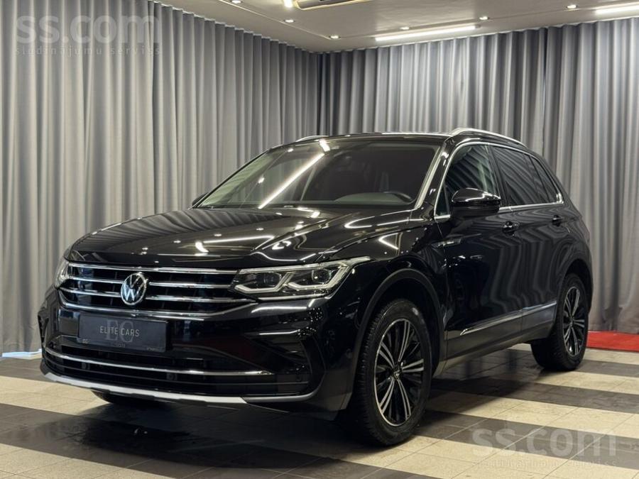 Black Volkswagen Tiguan 2021 in Riga, with an engine capacity of 2.00 L and mileage of 178 thousand km for 21490 €, photo 1 on AUTOMOTO.COM.LV