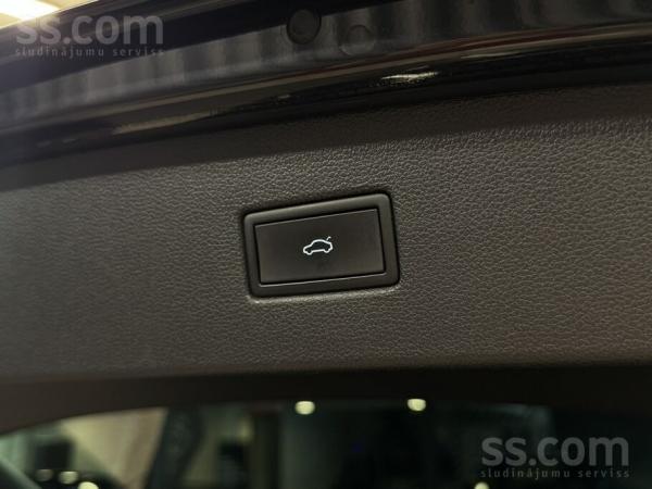 Melns Volkswagen Tiguan 2021 Rīga, ar dzinēja tilpumu 2.00 L un nobraukumu 178 tūkst. km par 21490 €, foto 8 vietnē AUTOMOTO.COM.LV