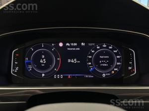 Black Volkswagen Tiguan 2021 in Riga, with an engine capacity of 2.00 L and mileage of 178 thousand km for 21490 €, photo 18 on AUTOMOTO.COM.LV