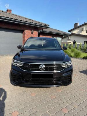 Melns Volkswagen Tiguan 2021 Kauņa, ar dzinēja tilpumu 1.50 L un nobraukumu 124 tūkst. km par 23500 €, foto 8 vietnē AUTOMOTO.COM.LV