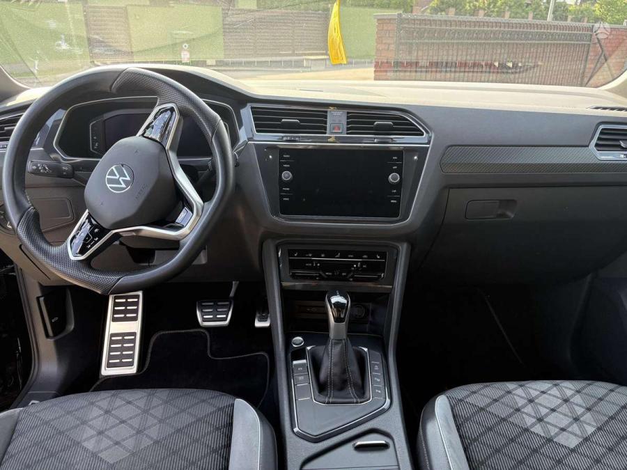Melns Volkswagen Tiguan 2021 Kauņa, ar dzinēja tilpumu 1.50 L un nobraukumu 124 tūkst. km par 23500 €, foto 13 vietnē AUTOMOTO.COM.LV
