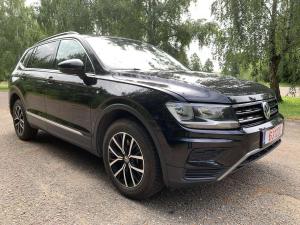 Black Volkswagen Tiguan 2021 in Alytus, with an engine capacity of 1.98 L and mileage of 130 thousand km for 17900 €, photo 4 on AUTOMOTO.COM.LV
