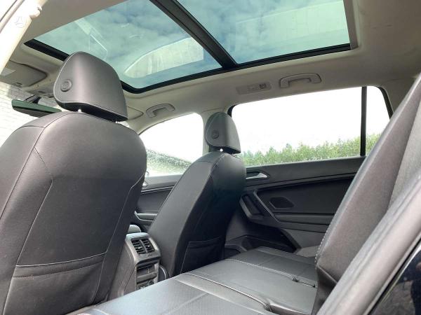 Melns Volkswagen Tiguan 2021 Alīta, ar dzinēja tilpumu 1.98 L un nobraukumu 130 tūkst. km par 17900 €, foto 9 vietnē AUTOMOTO.COM.LV