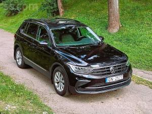 Черный Фольксваген Тигуан 2021 в Рига, объемом двигателя 1.50 л и пробегом 69 тыс. км за 22900 €, фото  на AUTOMOTO.COM.LV