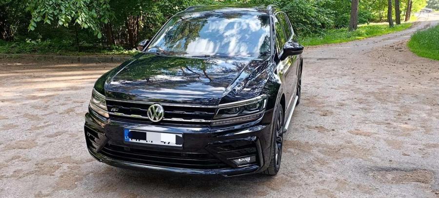 Черный Фольксваген Тигуан 2021 в Каунас, объемом двигателя 1.98 л и пробегом 34 тыс. км за 24200 €, фото 4 на AUTOMOTO.COM.LV