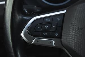 Black Volkswagen Tiguan 2021 in Ventspils, with an engine capacity of 1.50 L and mileage of 69 thousand km for 23900 €, photo 22 on AUTOMOTO.COM.LV