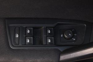 Black Volkswagen Tiguan 2021 in Ventspils, with an engine capacity of 1.50 L and mileage of 69 thousand km for 23900 €, photo 32 on AUTOMOTO.COM.LV
