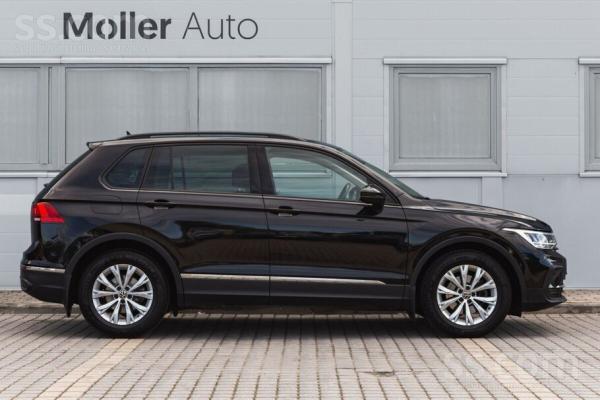 Melns Volkswagen Tiguan 2021 Ventspils, ar dzinēja tilpumu 1.50 L un nobraukumu 69 tūkst. km par 23900 €, foto 5 vietnē AUTOMOTO.COM.LV