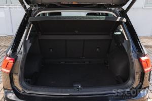 Melns Volkswagen Tiguan 2021 Ventspils, ar dzinēja tilpumu 1.50 L un nobraukumu 69 tūkst. km par 23900 €, foto 15 vietnē AUTOMOTO.COM.LV