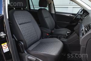 Melns Volkswagen Tiguan 2021 Ventspils, ar dzinēja tilpumu 1.50 L un nobraukumu 69 tūkst. km par 23900 €, foto 18 vietnē AUTOMOTO.COM.LV
