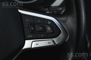 Melns Volkswagen Tiguan 2021 Ventspils, ar dzinēja tilpumu 1.50 L un nobraukumu 69 tūkst. km par 23900 €, foto 23 vietnē AUTOMOTO.COM.LV