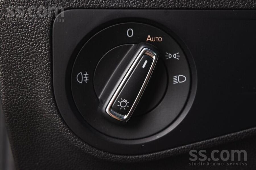 Melns Volkswagen Tiguan 2021 Ventspils, ar dzinēja tilpumu 1.50 L un nobraukumu 69 tūkst. km par 23900 €, foto 24 vietnē AUTOMOTO.COM.LV