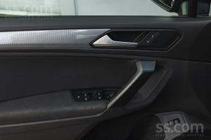 Melns Volkswagen Tiguan 2021 Ventspils, ar dzinēja tilpumu 1.50 L un nobraukumu 69 tūkst. km par 23900 €, foto 31 vietnē AUTOMOTO.COM.LV