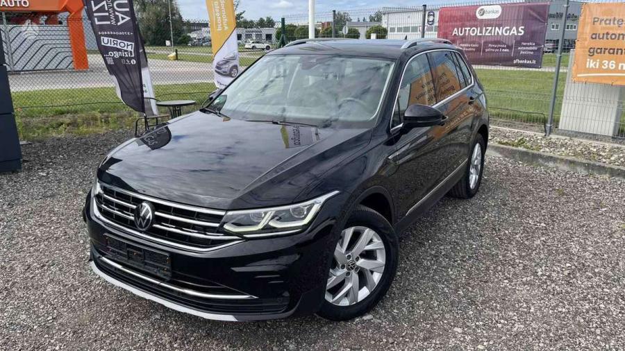 Black Volkswagen Tiguan 2021 in Marijampole, with an engine capacity of 1.97 L and mileage of 285 thousand km for 18490 €, photo 1 on AUTOMOTO.COM.LV