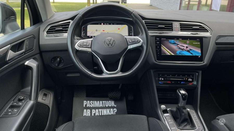 Black Volkswagen Tiguan 2021 in Marijampole, with an engine capacity of 1.97 L and mileage of 285 thousand km for 18490 €, photo 3 on AUTOMOTO.COM.LV