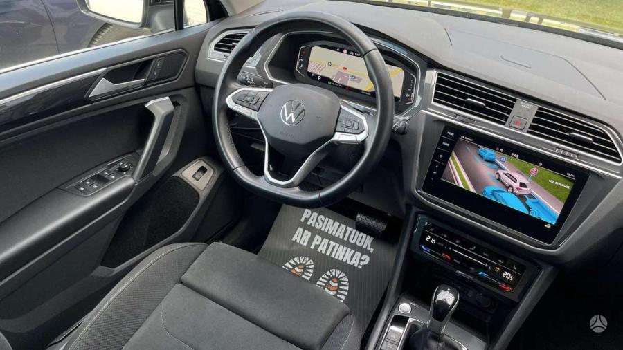 Black Volkswagen Tiguan 2021 in Marijampole, with an engine capacity of 1.97 L and mileage of 285 thousand km for 18490 €, photo 19 on AUTOMOTO.COM.LV