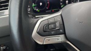 Black Volkswagen Tiguan 2021 in Marijampole, with an engine capacity of 1.97 L and mileage of 285 thousand km for 18490 €, photo 37 on AUTOMOTO.COM.LV