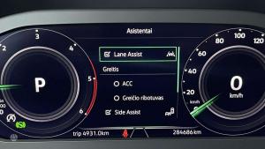 Black Volkswagen Tiguan 2021 in Marijampole, with an engine capacity of 1.97 L and mileage of 285 thousand km for 18490 €, photo 42 on AUTOMOTO.COM.LV