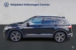 Melns Volkswagen Tiguan 2021 Klaipėda, ar dzinēja tilpumu 1.50 L un nobraukumu 70 tūkst. km par 24950 €, foto 4 vietnē AUTOMOTO.COM.LV