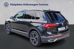 Melns Volkswagen Tiguan 2021 Klaipėda, ar dzinēja tilpumu 1.50 L un nobraukumu 70 tūkst. km par 24950 €, foto 5 vietnē AUTOMOTO.COM.LV