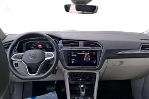 Melns Volkswagen Tiguan 2021 Klaipėda, ar dzinēja tilpumu 1.50 L un nobraukumu 70 tūkst. km par 24950 €, foto 11 vietnē AUTOMOTO.COM.LV