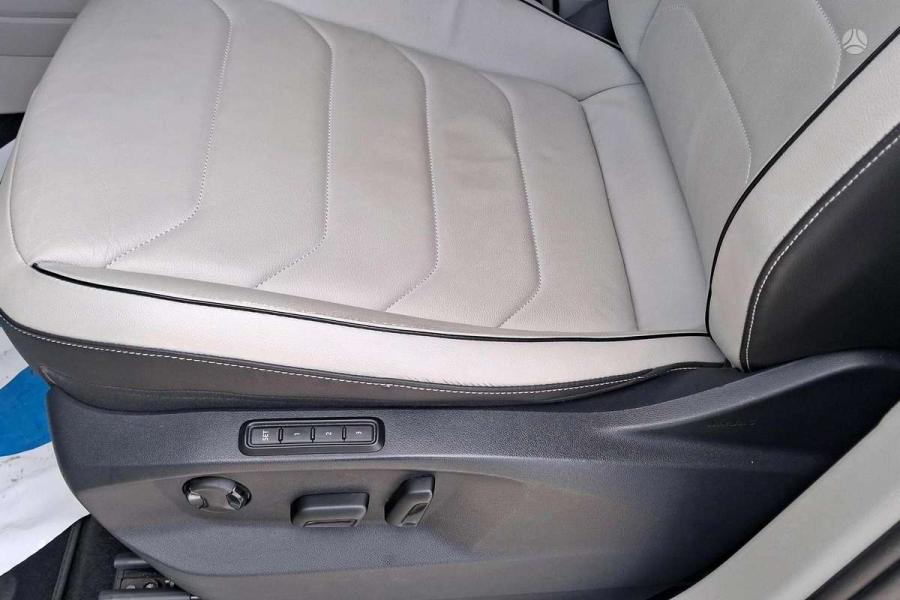 Melns Volkswagen Tiguan 2021 Klaipėda, ar dzinēja tilpumu 1.50 L un nobraukumu 70 tūkst. km par 24950 €, foto 19 vietnē AUTOMOTO.COM.LV