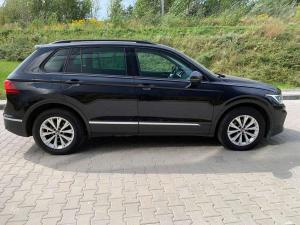 Melns Volkswagen Tiguan 2021 Viļņa, ar dzinēja tilpumu 1.97 L un nobraukumu 235 tūkst. km par 20328 €, foto 10 vietnē AUTOMOTO.COM.LV