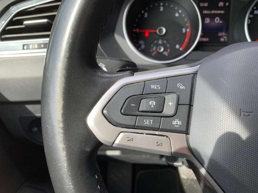 Melns Volkswagen Tiguan 2021 Viļņa, ar dzinēja tilpumu 1.97 L un nobraukumu 235 tūkst. km par 20328 €, foto 19 vietnē AUTOMOTO.COM.LV