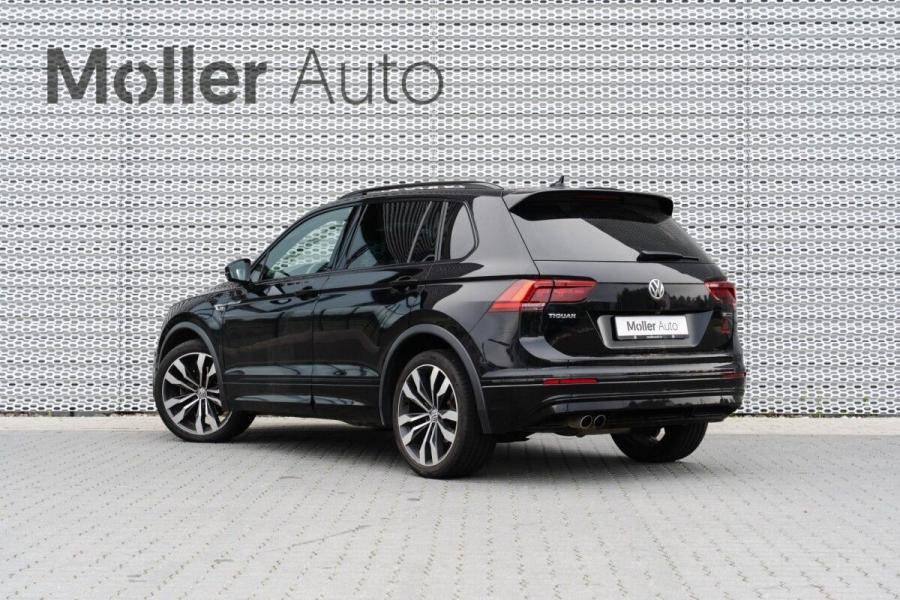 Melns Volkswagen Tiguan 2021 Mārupe, ar dzinēja tilpumu 2.00 L un nobraukumu 176 tūkst. km par 23900 €, foto 4 vietnē AUTOMOTO.COM.LV