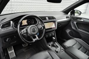 Melns Volkswagen Tiguan 2021 Mārupe, ar dzinēja tilpumu 2.00 L un nobraukumu 176 tūkst. km par 23900 €, foto 13 vietnē AUTOMOTO.COM.LV