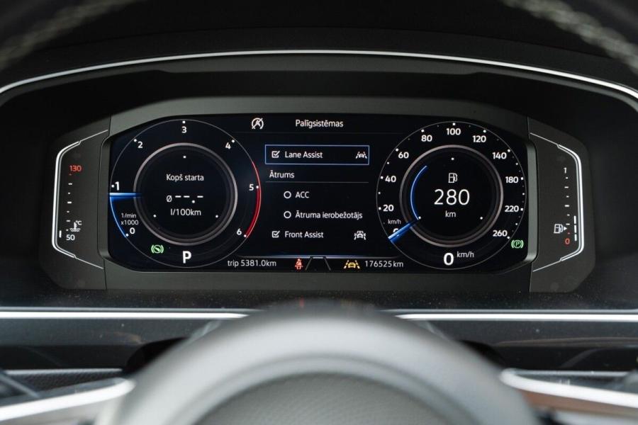 Melns Volkswagen Tiguan 2021 Mārupe, ar dzinēja tilpumu 2.00 L un nobraukumu 176 tūkst. km par 23900 €, foto 14 vietnē AUTOMOTO.COM.LV