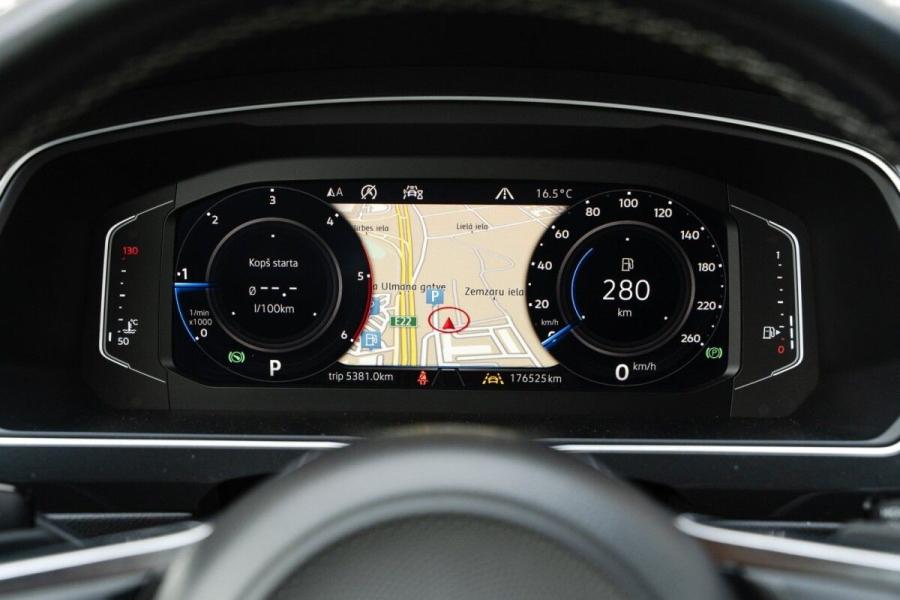 Melns Volkswagen Tiguan 2021 Mārupe, ar dzinēja tilpumu 2.00 L un nobraukumu 176 tūkst. km par 23900 €, foto 15 vietnē AUTOMOTO.COM.LV