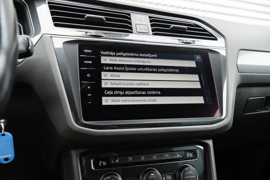 Melns Volkswagen Tiguan 2021 Mārupe, ar dzinēja tilpumu 2.00 L un nobraukumu 176 tūkst. km par 23900 €, foto 21 vietnē AUTOMOTO.COM.LV