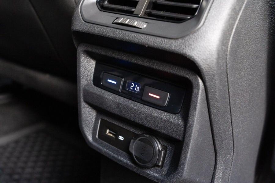 Melns Volkswagen Tiguan 2021 Mārupe, ar dzinēja tilpumu 2.00 L un nobraukumu 176 tūkst. km par 23900 €, foto 31 vietnē AUTOMOTO.COM.LV