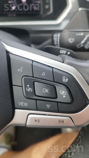 Black Volkswagen Tiguan 2021 in Cesis, with an engine capacity of 1.40 L and mileage of 163 thousand km for 21500 €, photo 10 on AUTOMOTO.COM.LV