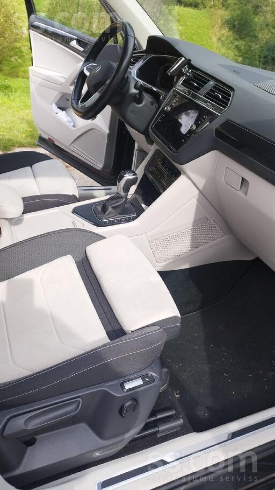 Black Volkswagen Tiguan 2021 in Cesis, with an engine capacity of 1.40 L and mileage of 163 thousand km for 21500 €, photo 21 on AUTOMOTO.COM.LV