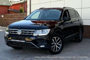 Black Volkswagen Tiguan 2021 in Kretinga, with an engine capacity of 1.98 L and mileage of 212 thousand km for 17499 €, photo 4 on AUTOMOTO.COM.LV