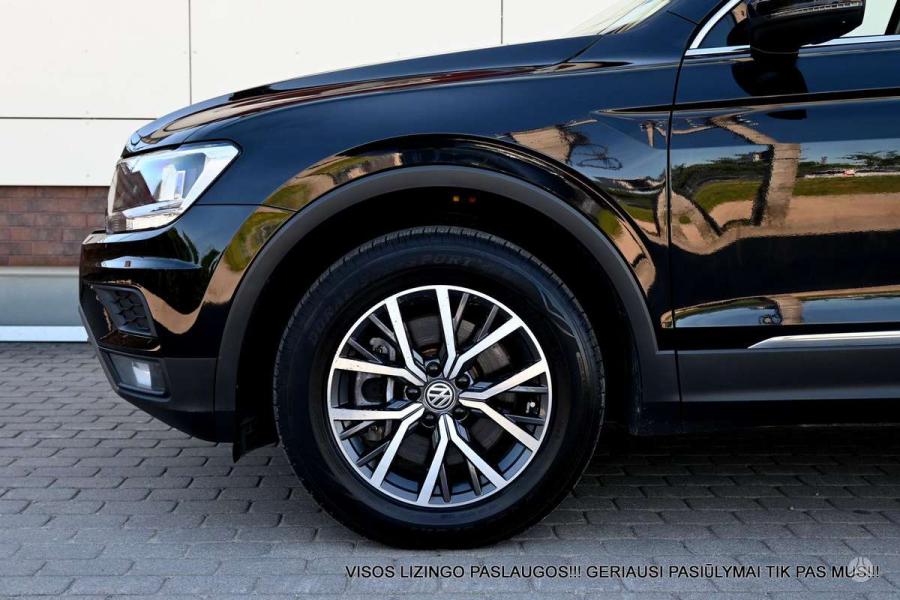 Black Volkswagen Tiguan 2021 in Kretinga, with an engine capacity of 1.98 L and mileage of 212 thousand km for 17499 €, photo 15 on AUTOMOTO.COM.LV