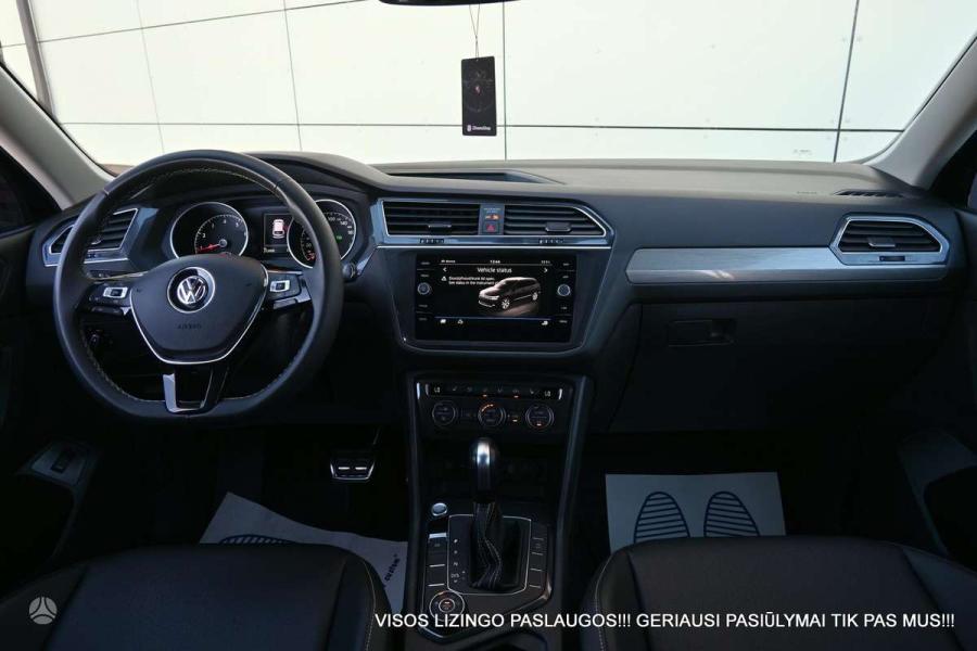Black Volkswagen Tiguan 2021 in Kretinga, with an engine capacity of 1.98 L and mileage of 212 thousand km for 17499 €, photo 29 on AUTOMOTO.COM.LV