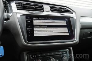 Melns Volkswagen Tiguan 2021 Rīga, ar dzinēja tilpumu 2.00 L un nobraukumu 176 tūkst. km par 22250 €, foto 22 vietnē AUTOMOTO.COM.LV