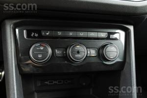 Melns Volkswagen Tiguan 2021 Rīga, ar dzinēja tilpumu 2.00 L un nobraukumu 176 tūkst. km par 22250 €, foto 27 vietnē AUTOMOTO.COM.LV