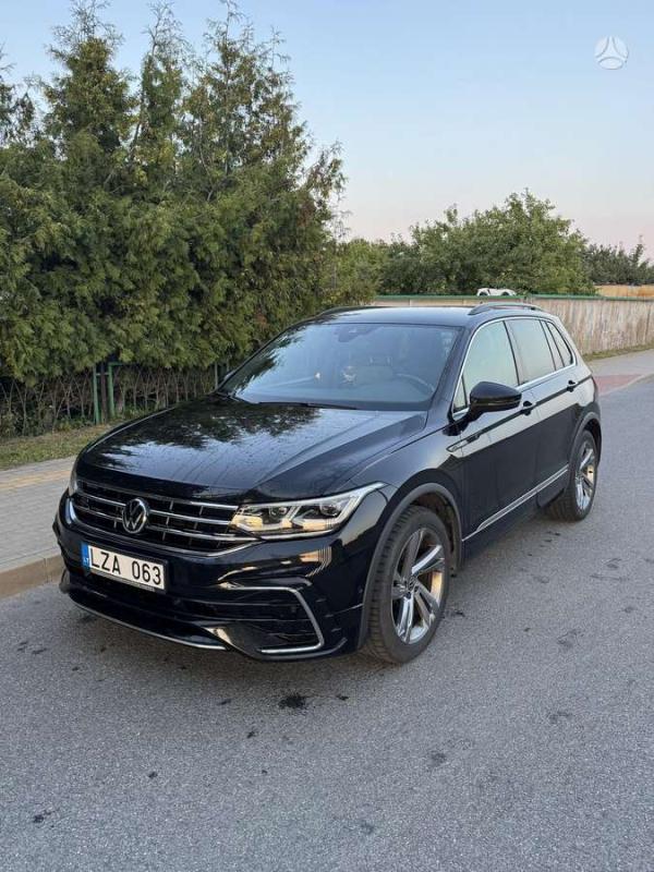 Melns Volkswagen Tiguan 2021 Mažeikiai, ar dzinēja tilpumu 1.50 L un nobraukumu 149 tūkst. km par 21000 €, foto 1 vietnē AUTOMOTO.COM.LV