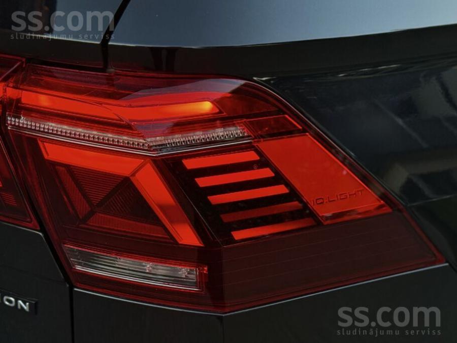 Melns Volkswagen Tiguan 2021 Rīga, ar dzinēja tilpumu 2.00 L un nobraukumu 198 tūkst. km par 21500 €, foto 10 vietnē AUTOMOTO.COM.LV