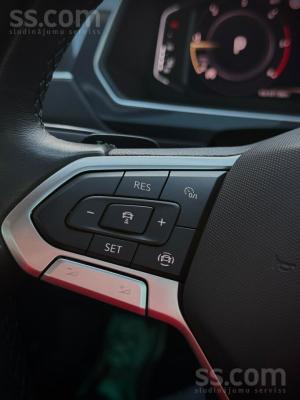 Melns Volkswagen Tiguan 2021 Rīga, ar dzinēja tilpumu 2.00 L un nobraukumu 198 tūkst. km par 21500 €, foto 20 vietnē AUTOMOTO.COM.LV