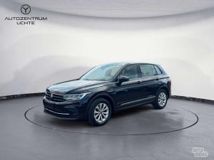 Melns Volkswagen Tiguan 2022 Kauņa, ar dzinēja tilpumu 1.50 L un nobraukumu 60 tūkst. km par 26829 €, foto 3 vietnē AUTOMOTO.COM.LV